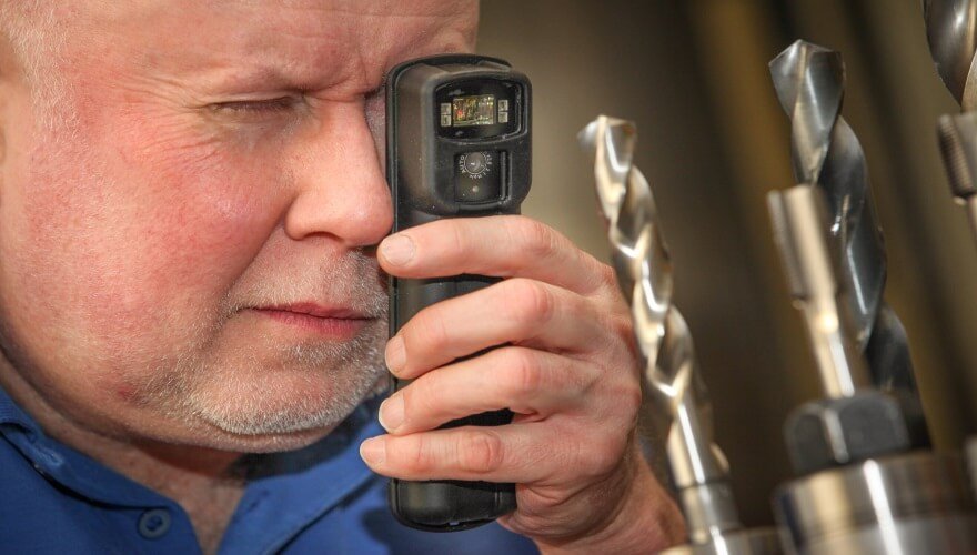 Cámara digital intrínsecamente segura con enfoque automático iCAM502 de Extronics Seminuevo ...